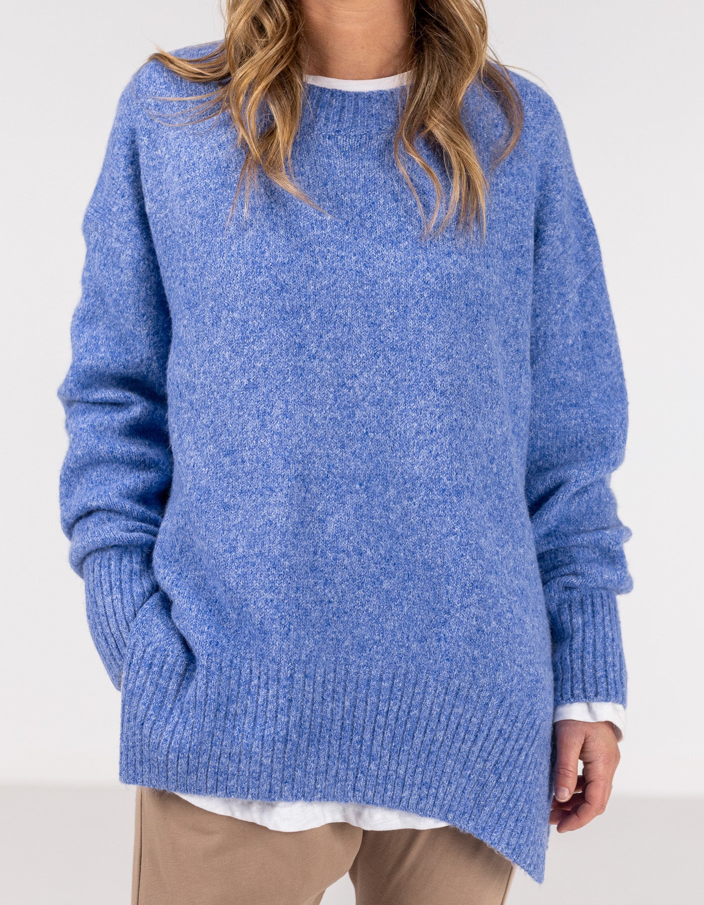 Julia Crew Neck Knit Jumper in Blue – Karma Kameleon
